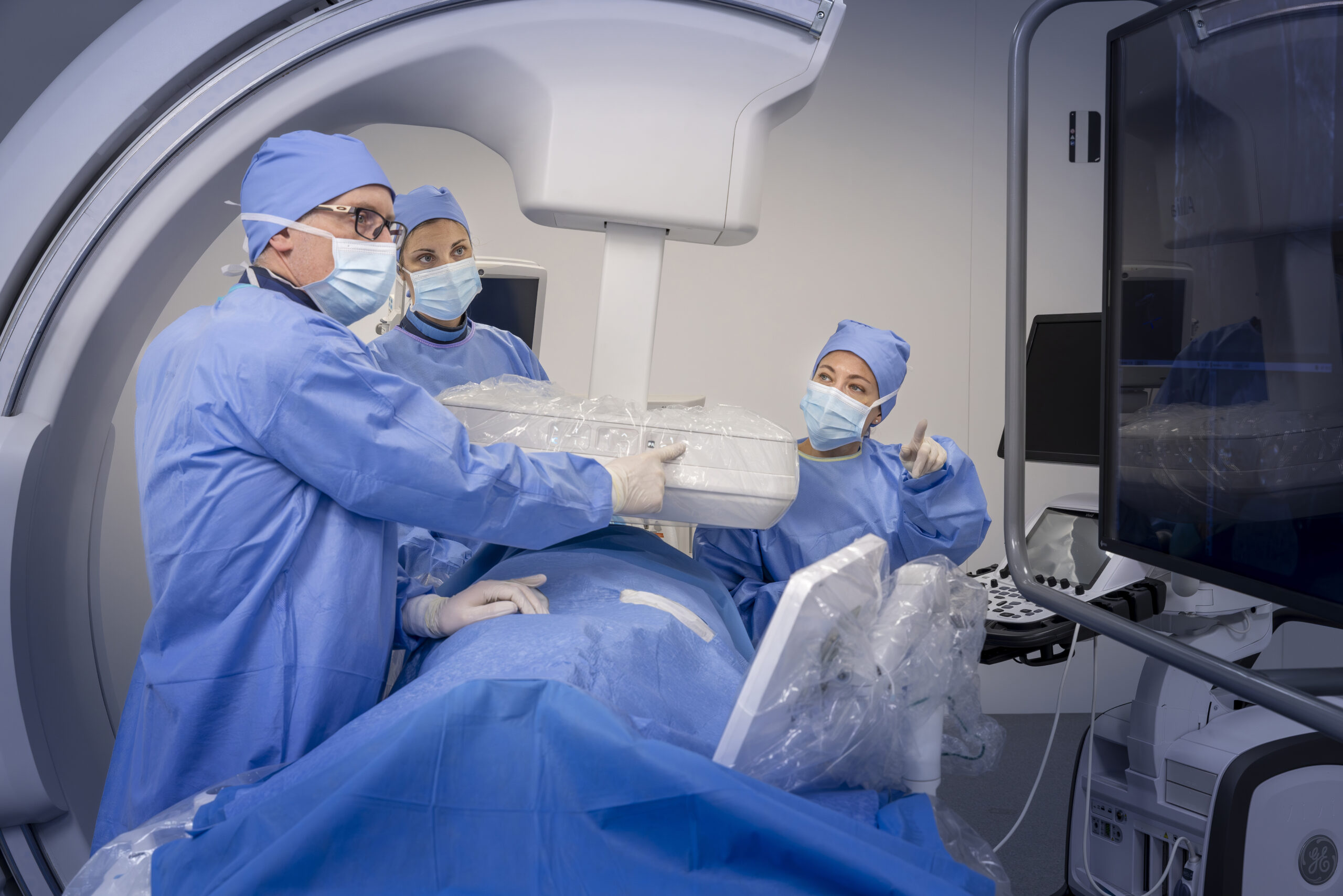 GE HealthCare Receives FDA Clearance for Allia Moveo Mobile C-Arm ...